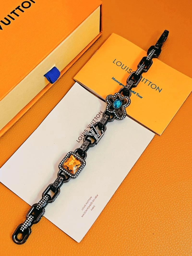 Legit Louis Vuitton Necklaces