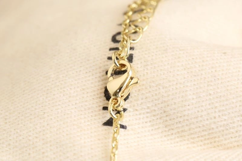 Genuine Louis Vuitton Necklaces