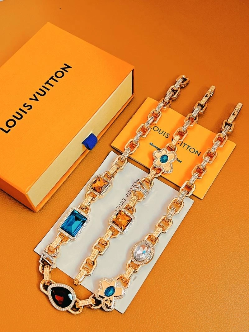 Cut-rate Louis Vuitton Necklaces