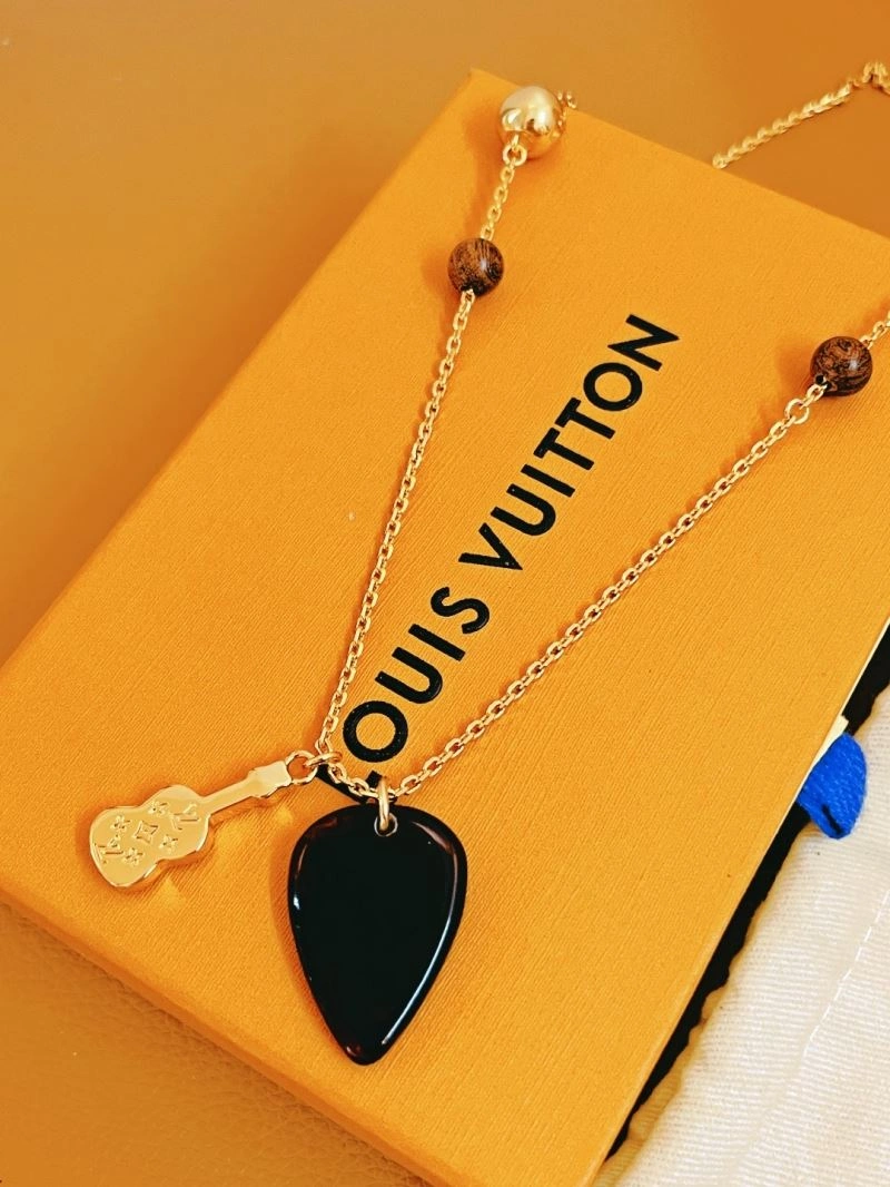 Reasonably priced Louis Vuitton Necklaces
