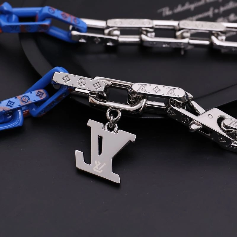 Affordable Louis Vuitton Necklaces