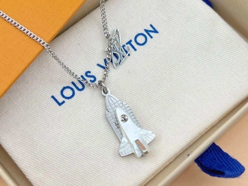 Louis Vuitton Necklaces