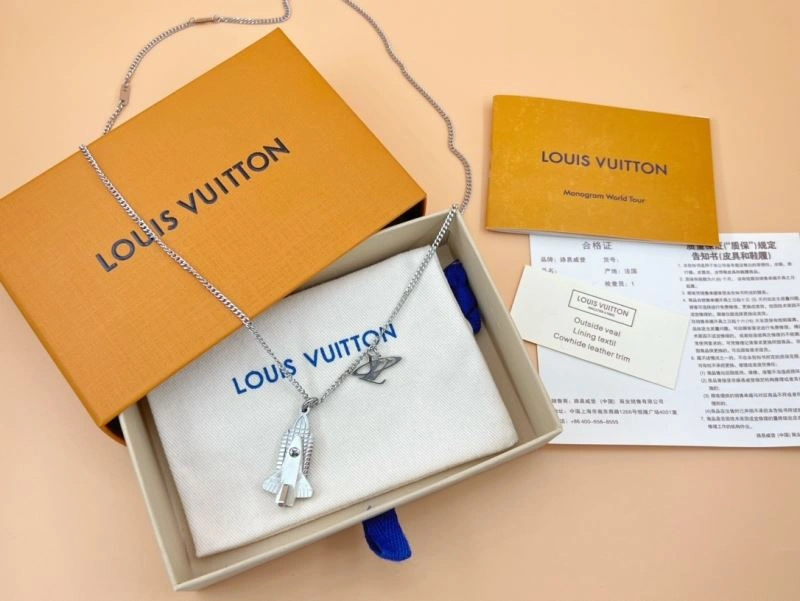 Affordable Louis Vuitton Necklaces