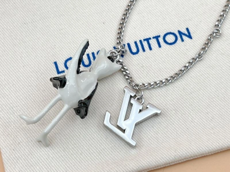 Inexpensive Louis Vuitton Necklaces