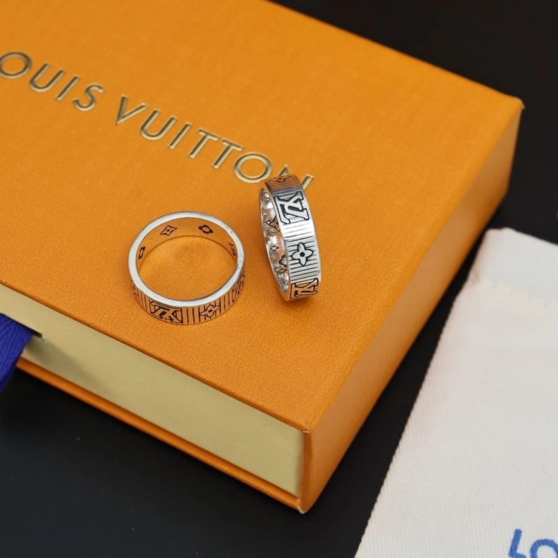 OEM Louis Vuitton Necklaces