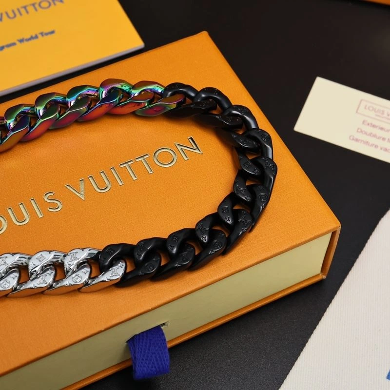 Factory-made Louis Vuitton Necklaces
