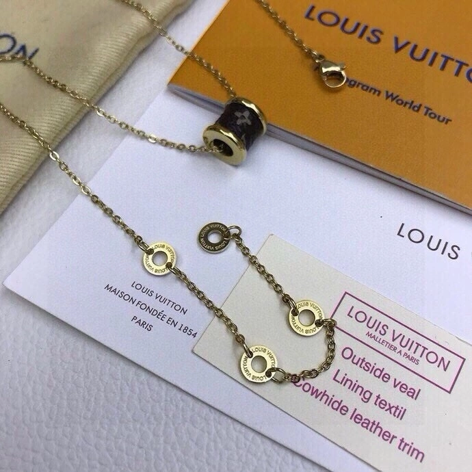 High accuracy Louis Vuitton Necklaces