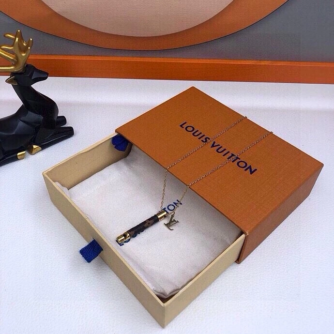 Legit Louis Vuitton Necklaces