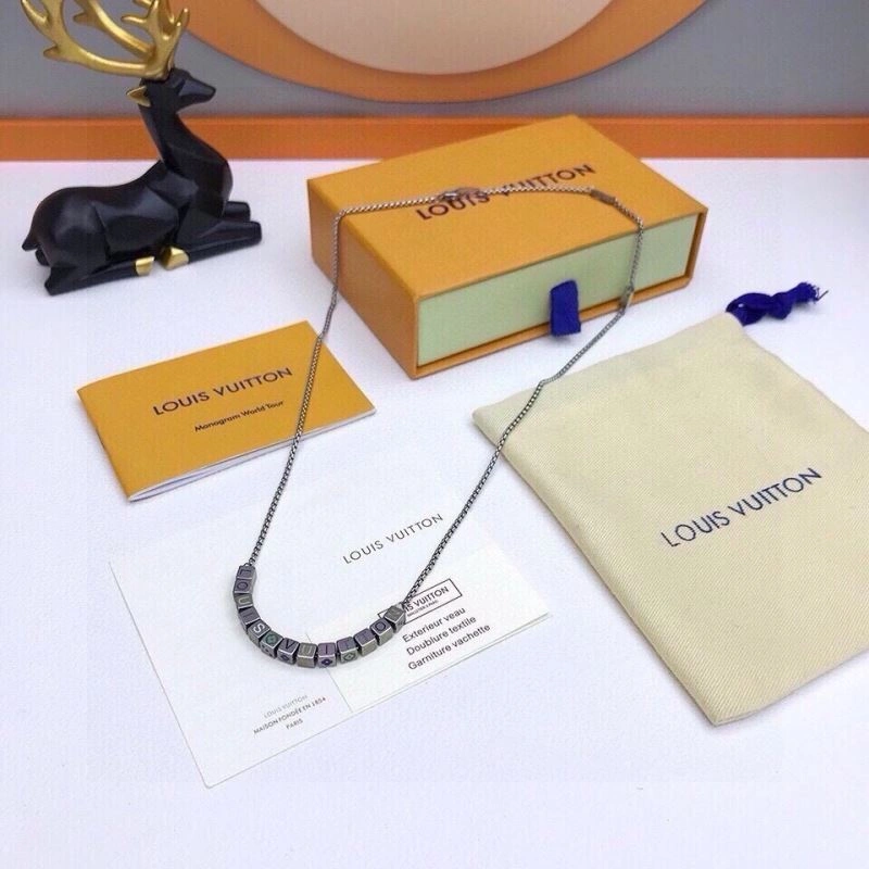 Original Louis Vuitton Necklaces