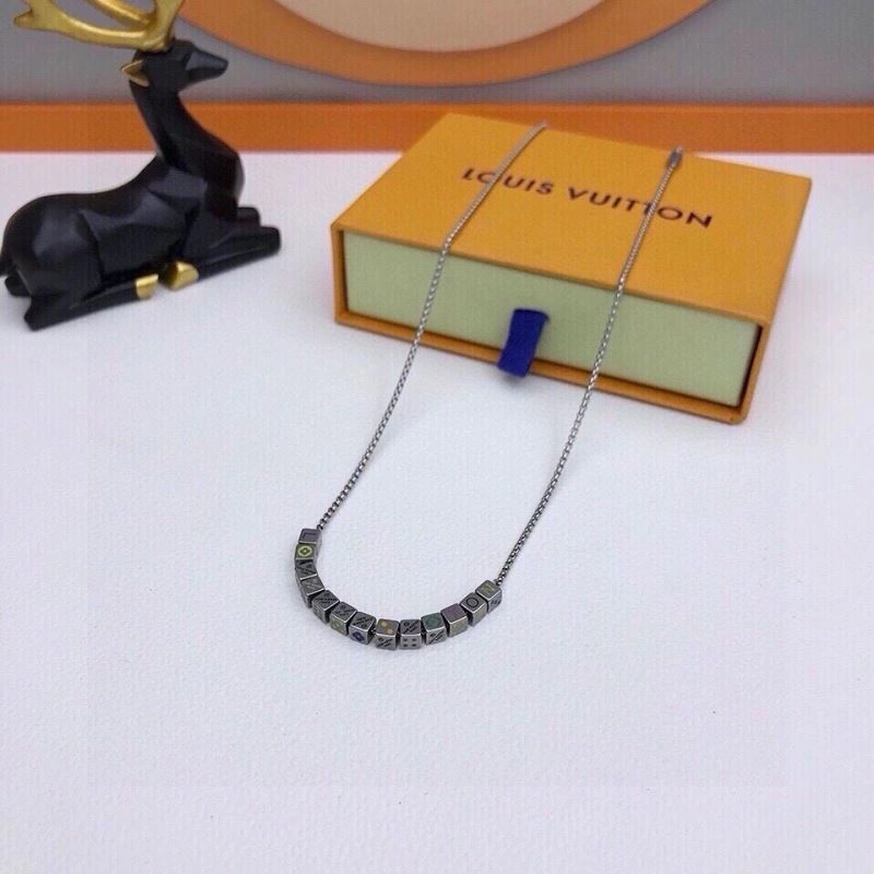 Original Louis Vuitton Necklaces