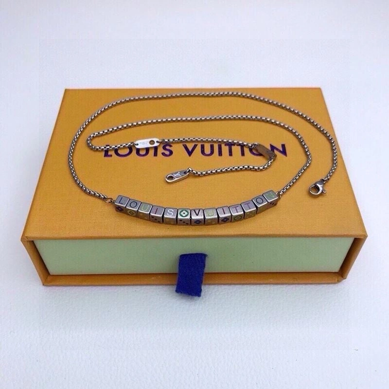 Original Louis Vuitton Necklaces
