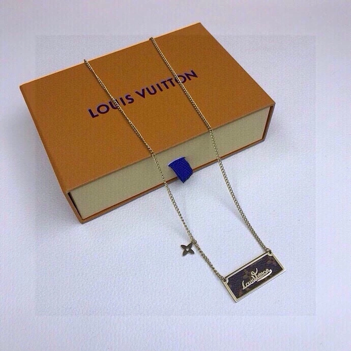 Louis Vuitton Necklaces