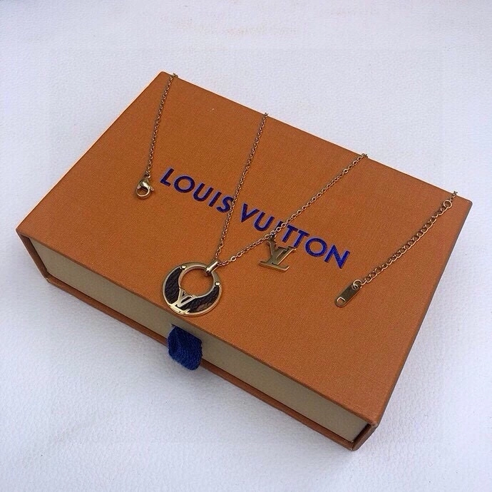 Accurate model Louis Vuitton Necklaces