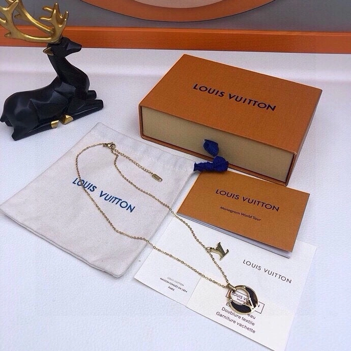 Accurate model Louis Vuitton Necklaces