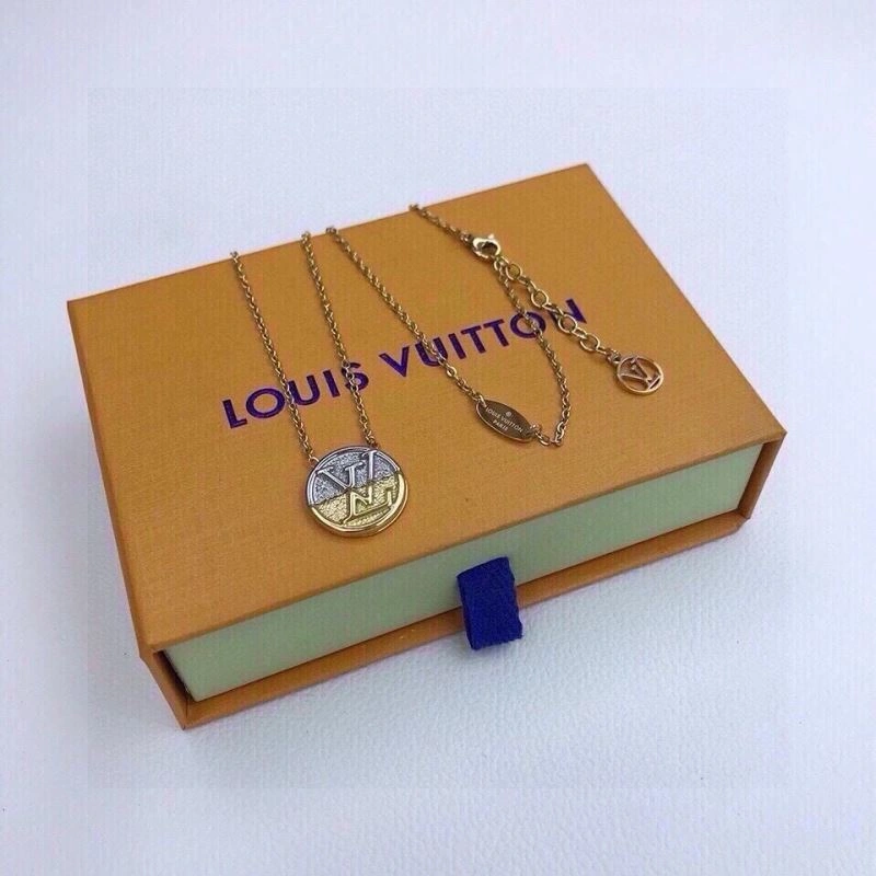 Indistinguishable Louis Vuitton Necklaces
