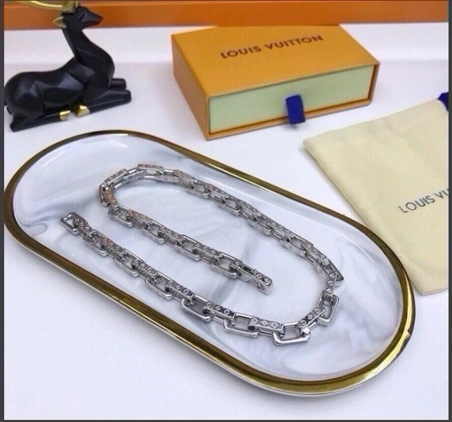 Louis Vuitton Necklaces