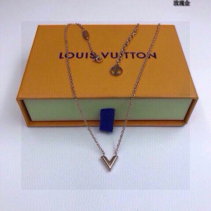Mirror quality Louis Vuitton Necklaces