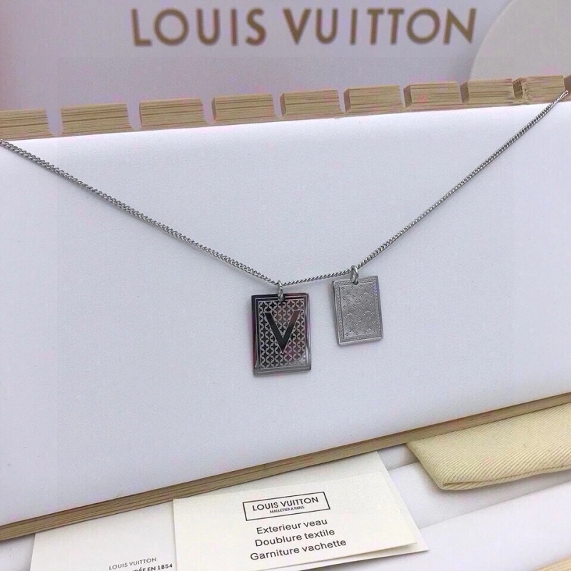 Louis Vuitton Necklaces