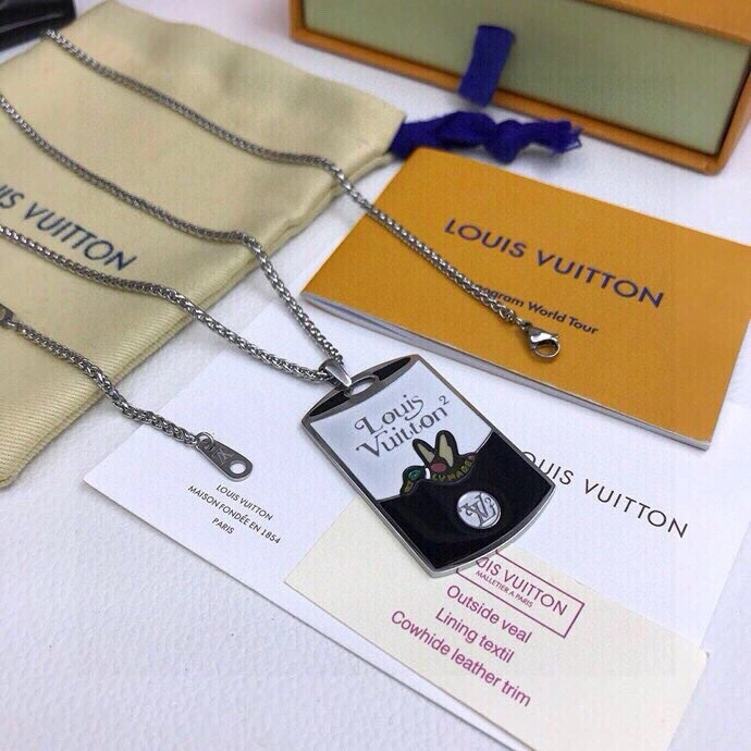 Legit Louis Vuitton Necklaces
