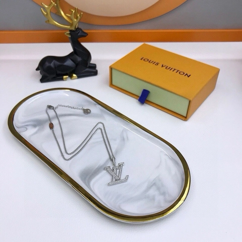 Mirror quality Louis Vuitton Necklaces
