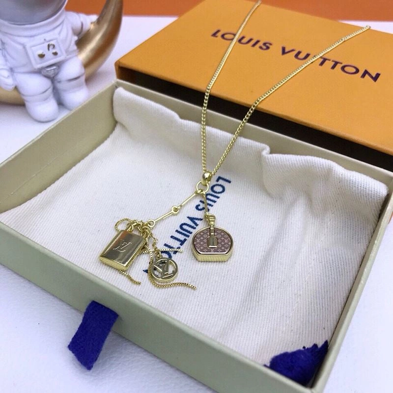 Economical Louis Vuitton Necklaces
