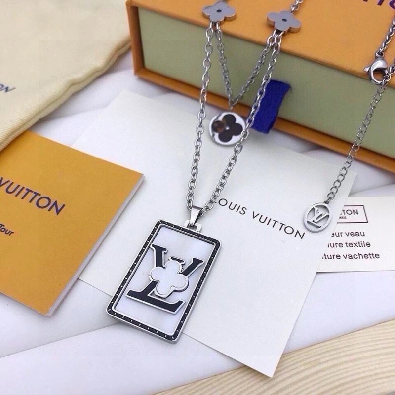 Cut-rate Louis Vuitton Necklaces
