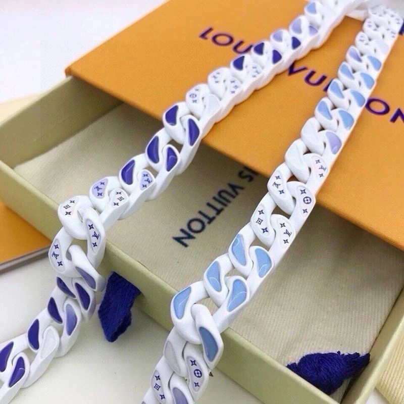 Original Louis Vuitton Necklaces