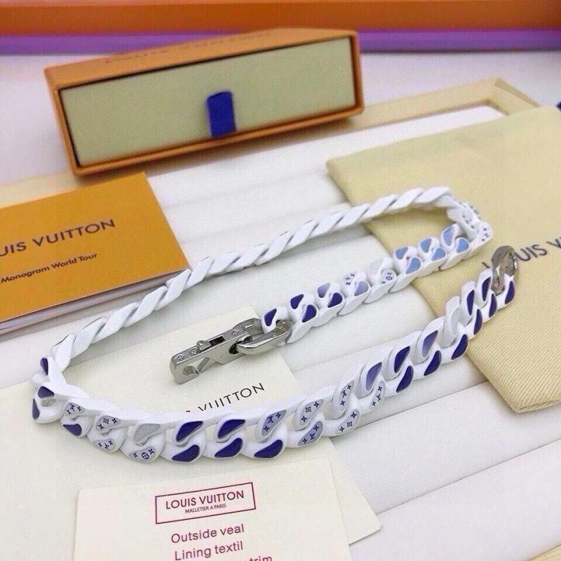 Original Louis Vuitton Necklaces
