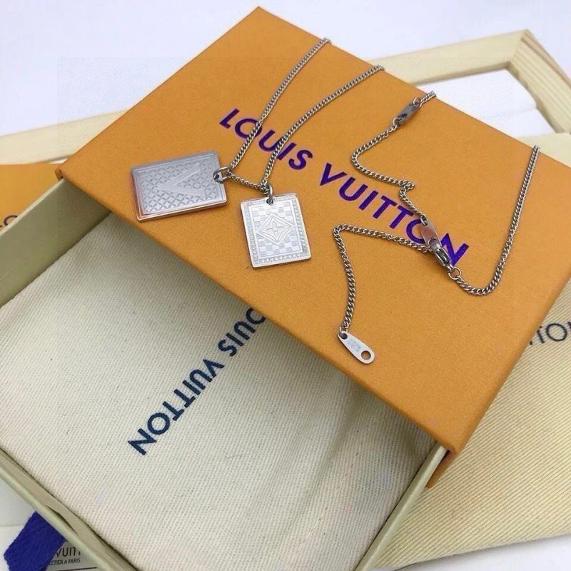 Indistinguishable Louis Vuitton Necklaces