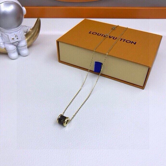 Budget-friendly Louis Vuitton Necklaces