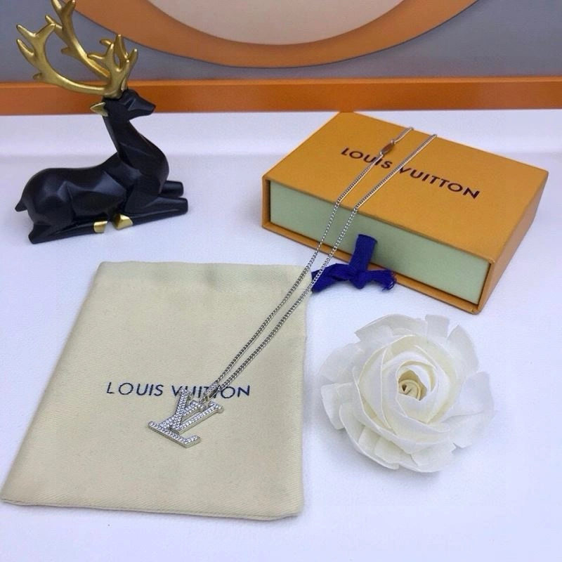 Indistinguishable Louis Vuitton Necklaces