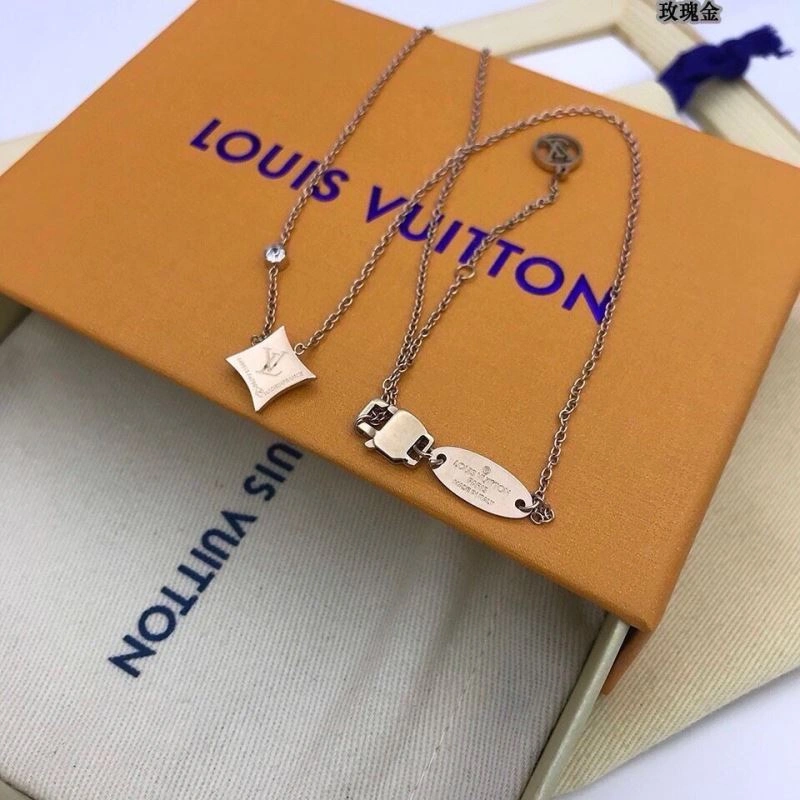 Accurate model Louis Vuitton Necklaces