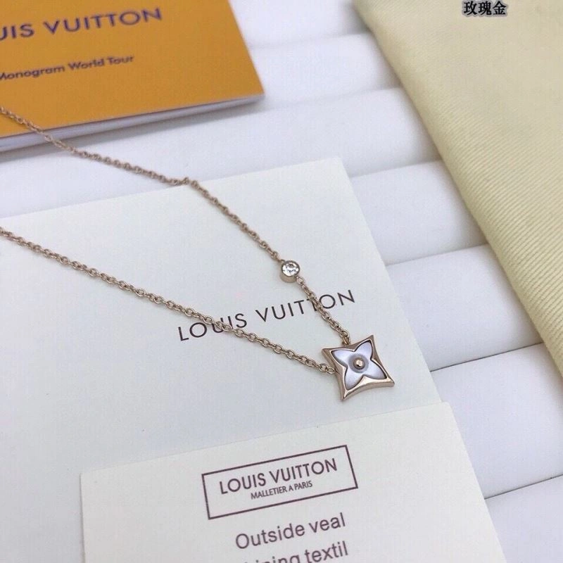 Accurate model Louis Vuitton Necklaces