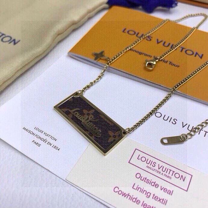 Precise copy Louis Vuitton Necklaces