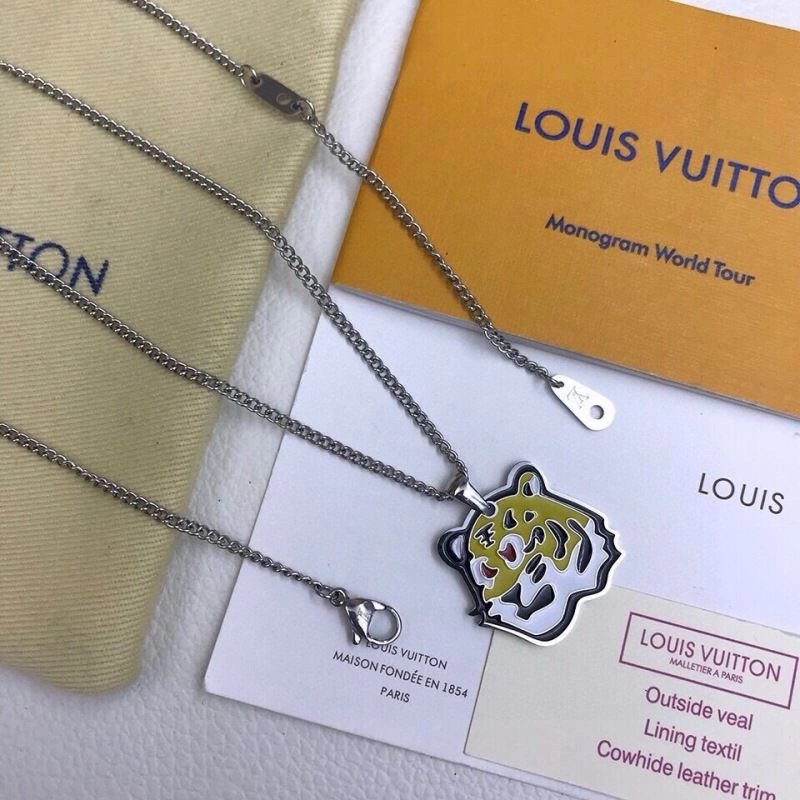 Bargain Louis Vuitton Necklaces