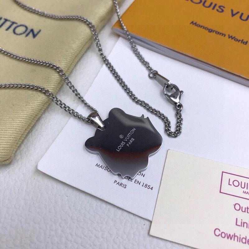 Bargain Louis Vuitton Necklaces