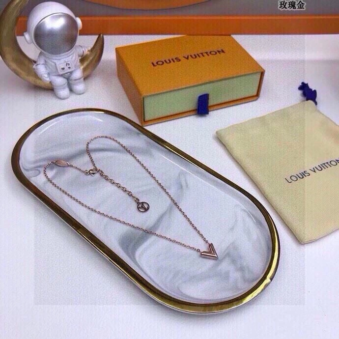Low-cost Louis Vuitton Necklaces