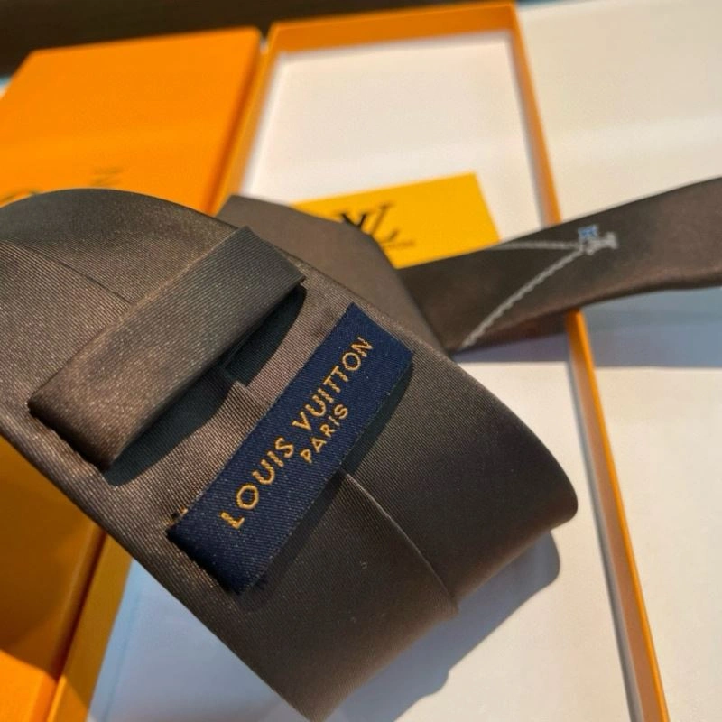 Indistinguishable Louis Vuitton Neckties