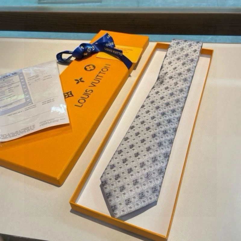 Accurate model Louis Vuitton Neckties