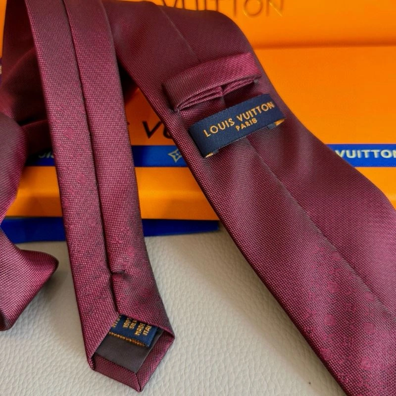 Discounted Louis Vuitton Neckties