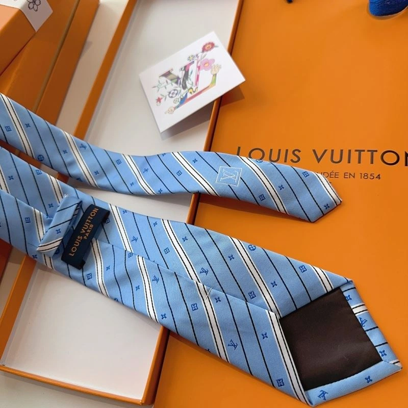 Top mirror Louis Vuitton Neckties