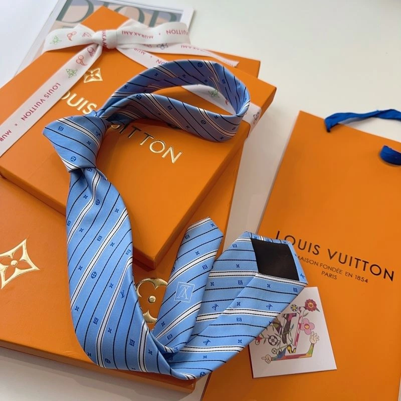 Top mirror Louis Vuitton Neckties