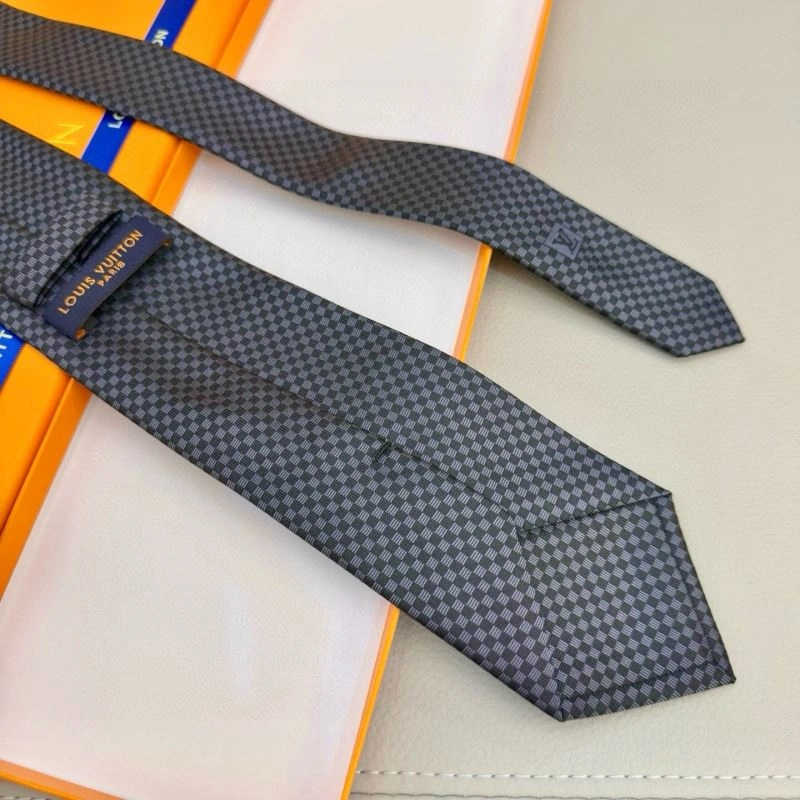 Bargain Louis Vuitton Neckties
