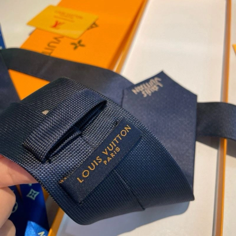 Bargain Louis Vuitton Neckties