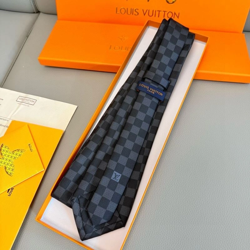 Accurate model Louis Vuitton Neckties