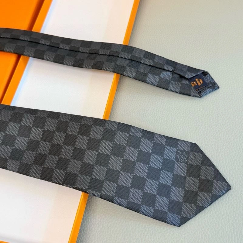 Accurate model Louis Vuitton Neckties