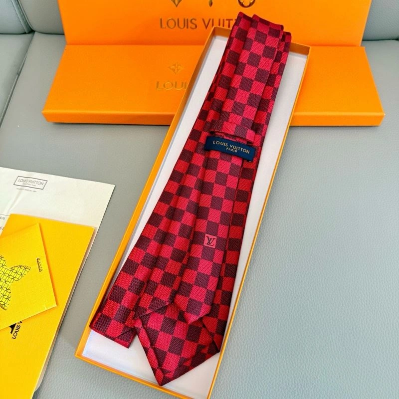Top mirror Louis Vuitton Neckties