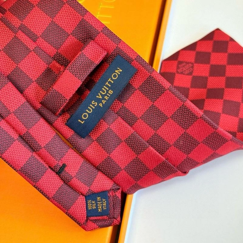 Top mirror Louis Vuitton Neckties