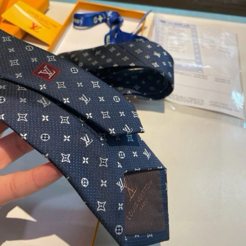 Mirror quality Louis Vuitton Neckties