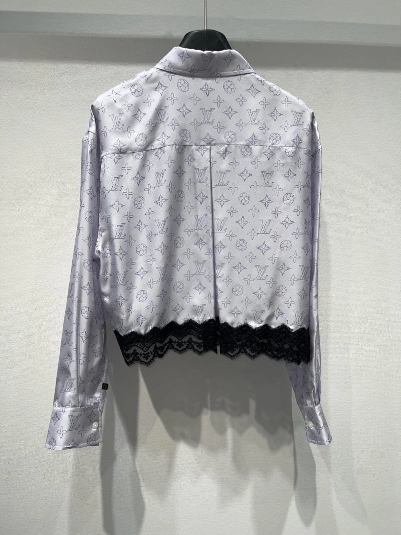 Exact replica Louis Vuitton Nightwear